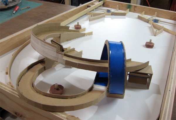 DIY Pinball Table | Gearfuse