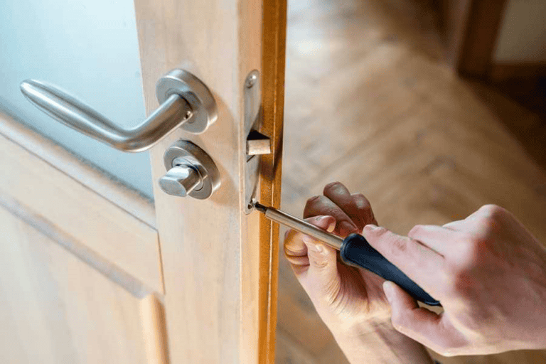 Everything There Is to Know about Lock Maintenance | Gearfuse