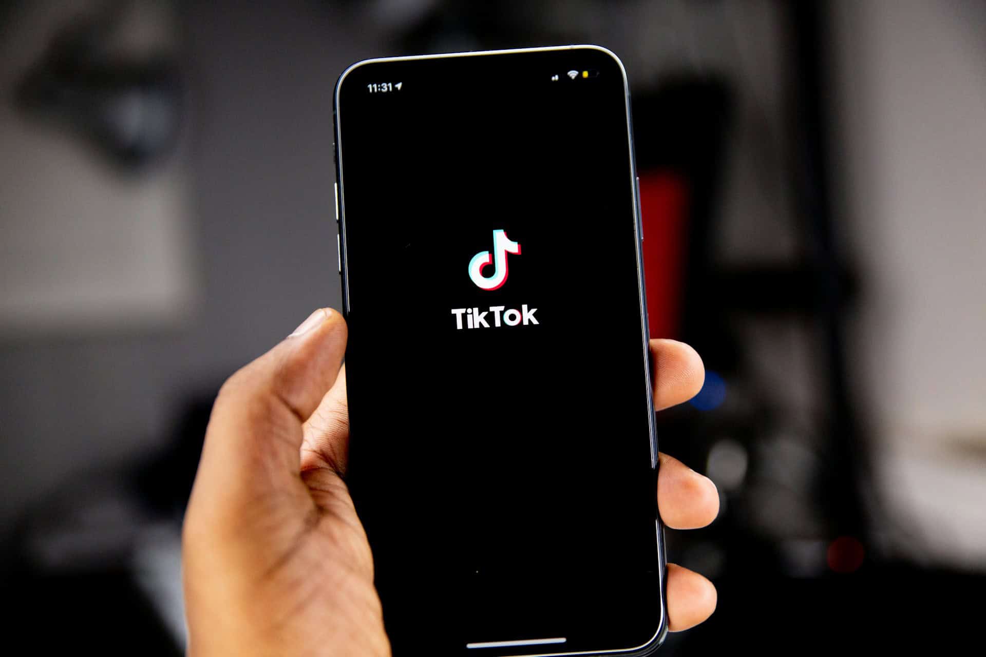 What does GNG mean on TikTok: Definition, Use Cases, Examples | Gearfuse