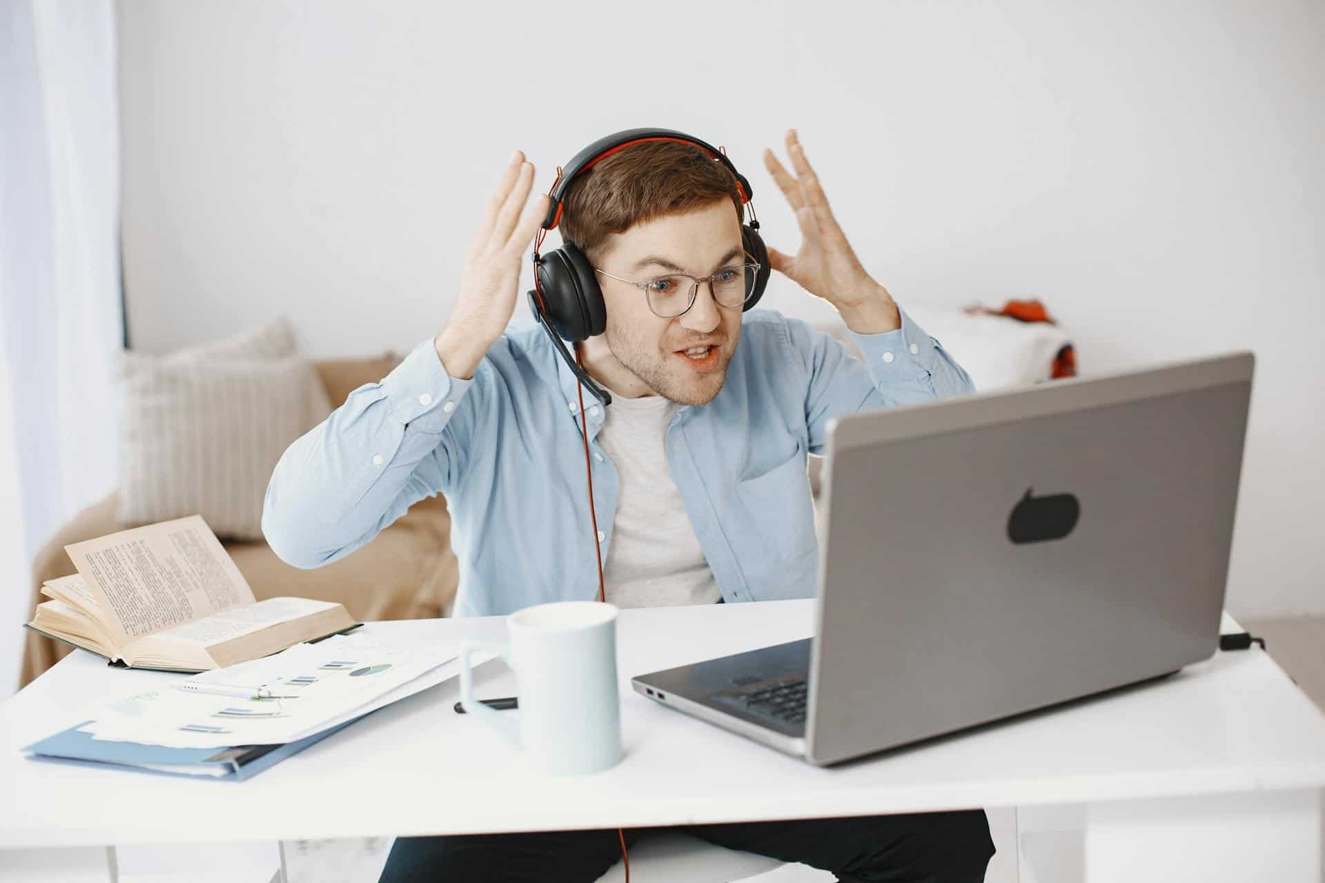 How to Expedite Tech Issue Resolution in an Organization | Gearfuse