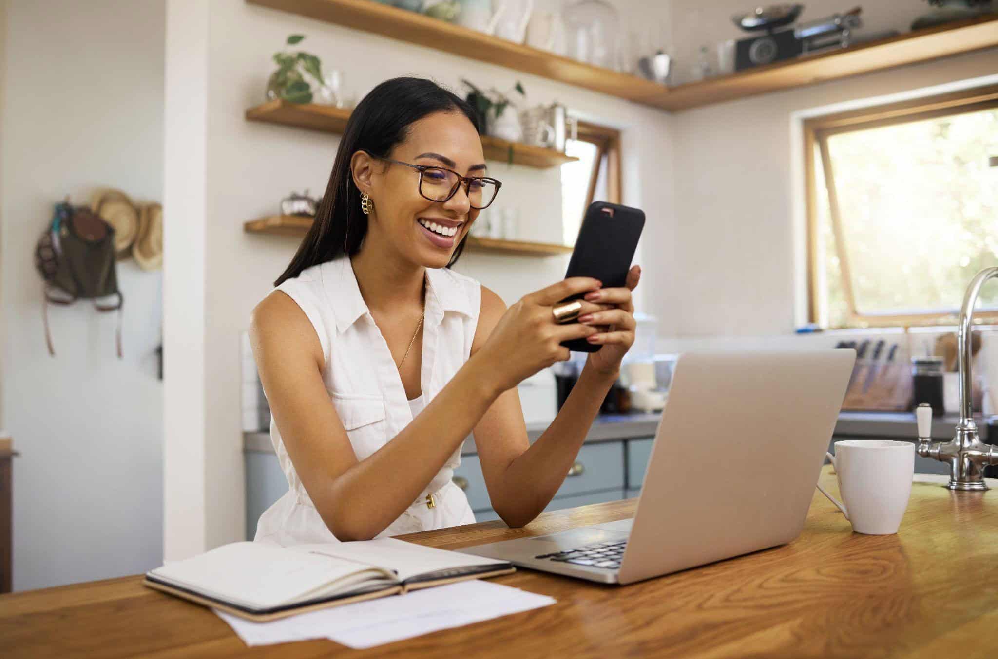 Why Mobile Fax Is A Game-Changer For Professionals | Gearfuse